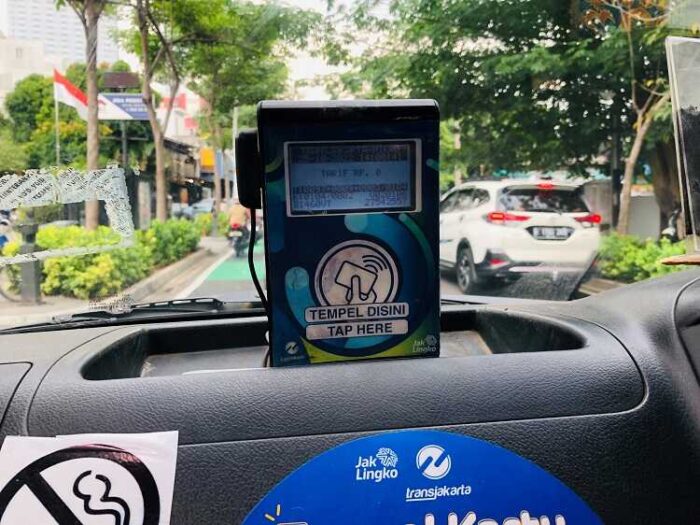 Transjakartaのミニバス輸送サービス「mikrotrans」に乗車してみた。 | Lili's Indonesia Life